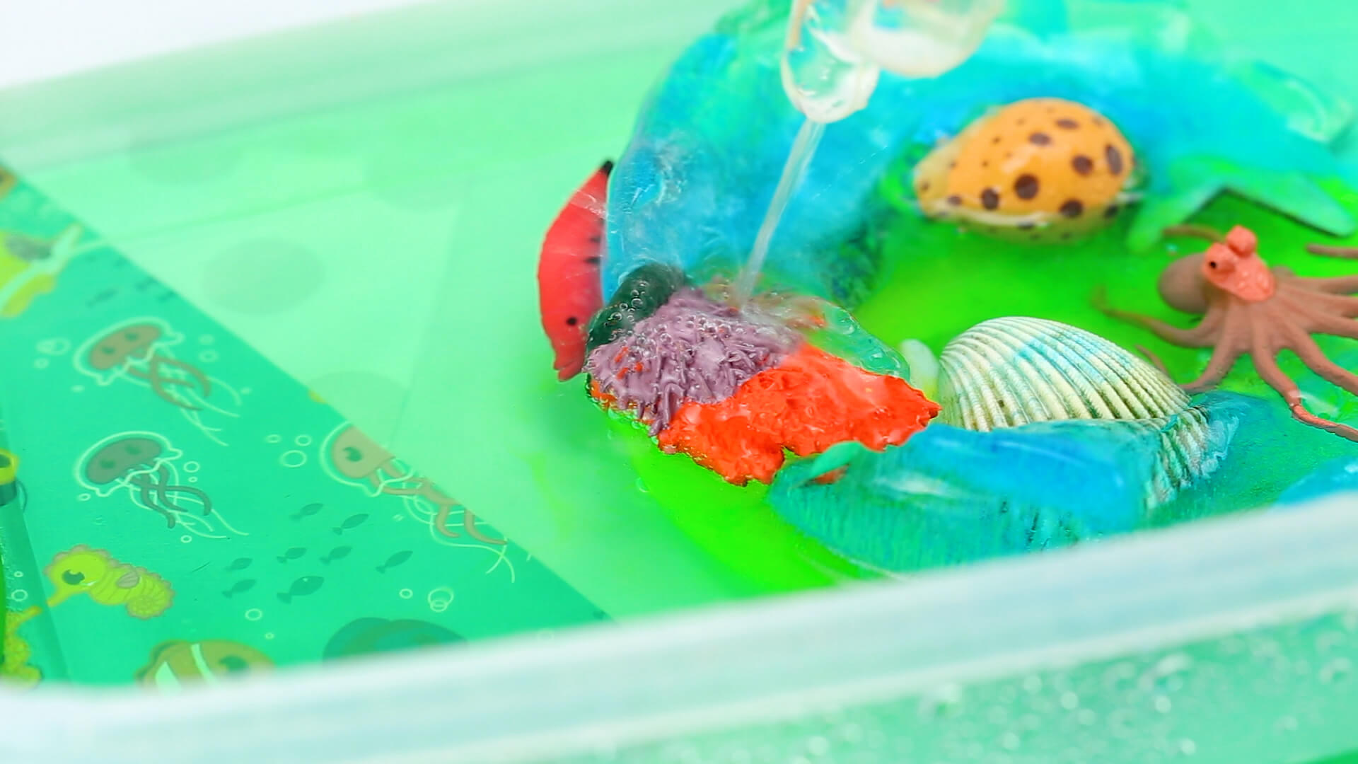 12 Awesome Water Sensory Bins - Little Bins for Little Hands