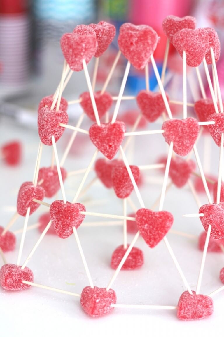 Candy Buildings For Valentine's Day STEM - Little Bins for Little Hands