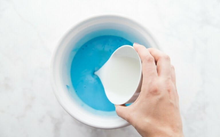 Liquid Starch Slime Only 3 Ingredients! - Little Bins for Little Hands