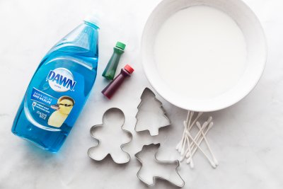 Santa's Magic Milk Experiment - Little Bins for Little Hands