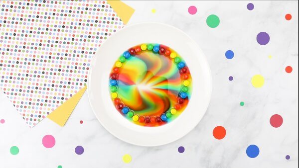 M&M Science Experiment - Little Bins for Little Hands