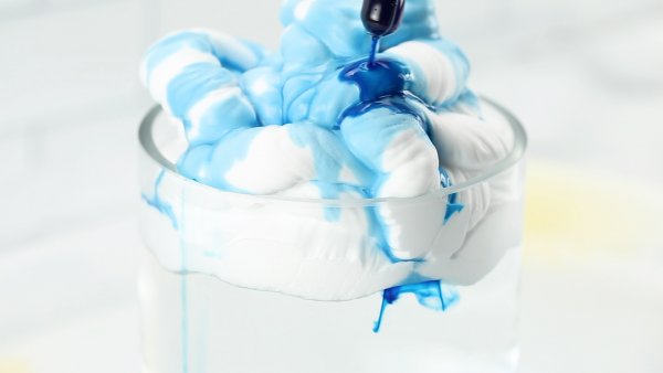Shaving Cream Cloud Experiment (Rain Cloud Science Activity for Kids ...