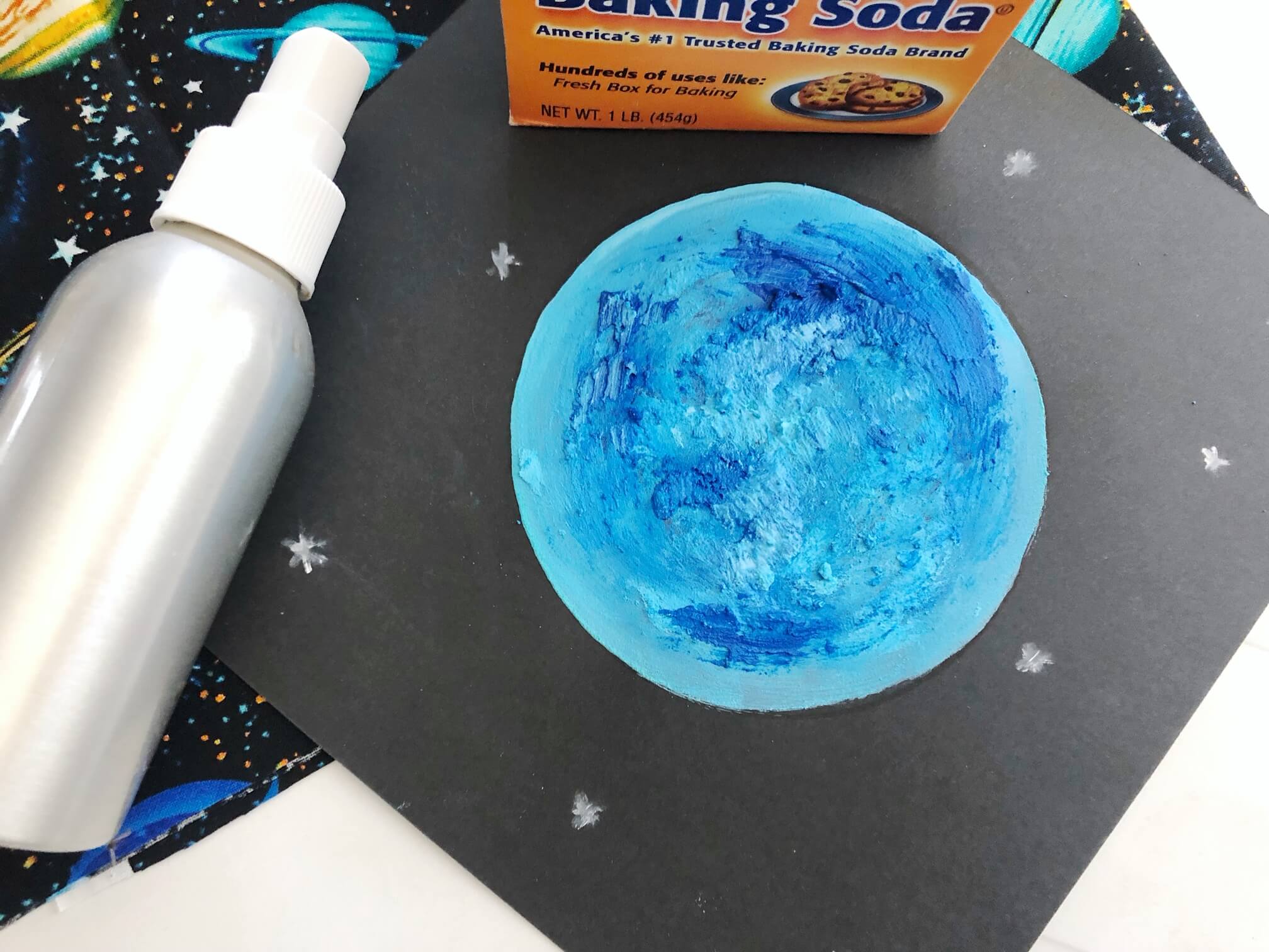 Fizzy Paint Moon Craft - Little Bins for Little Hands