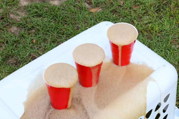 Erupting Mentos and Coke Experiment - Little Bins for Little Hands