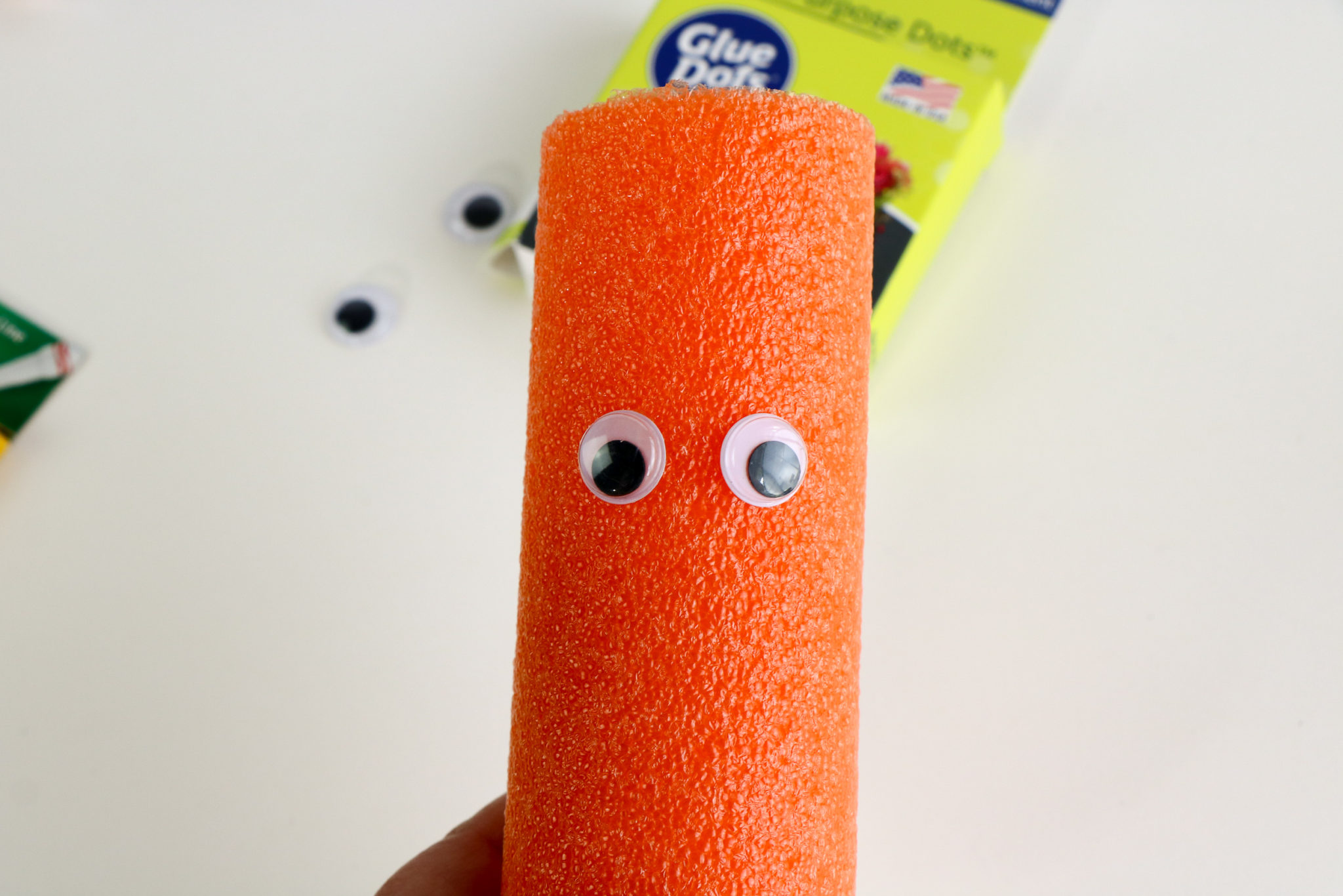 How To Make An Art Bot - Little Bins for Little Hands