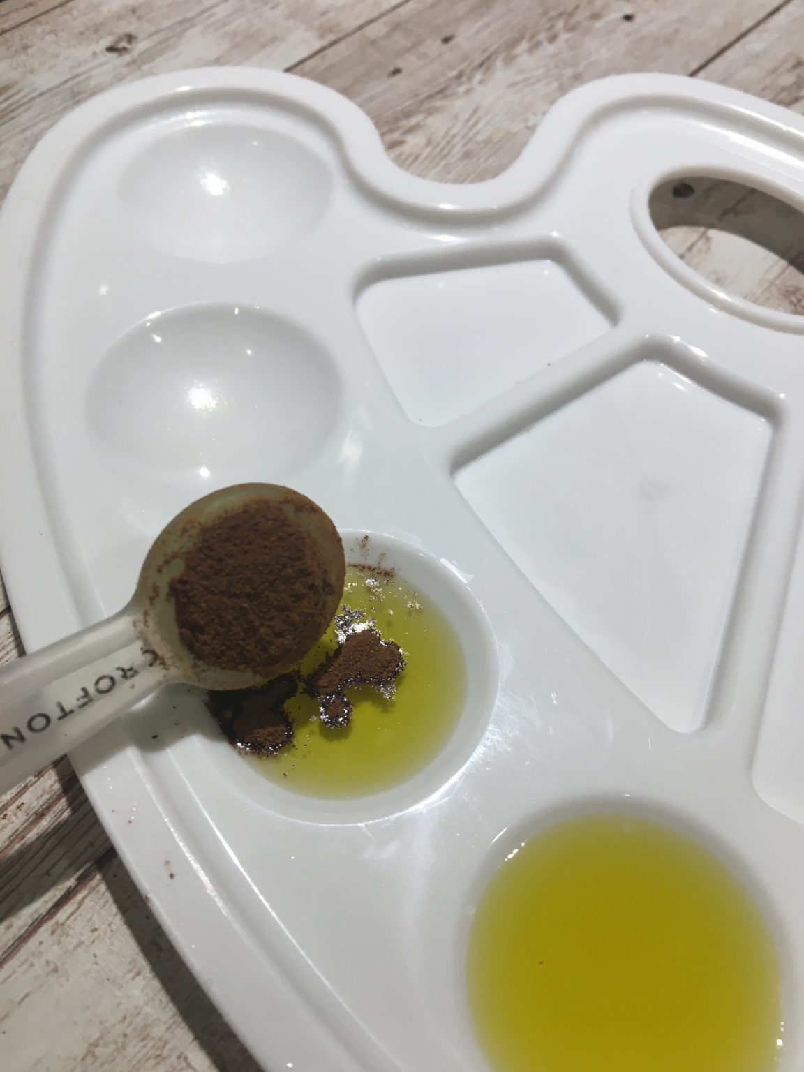 Spice Painting With Scented Paint - Little Bins for Little Hands