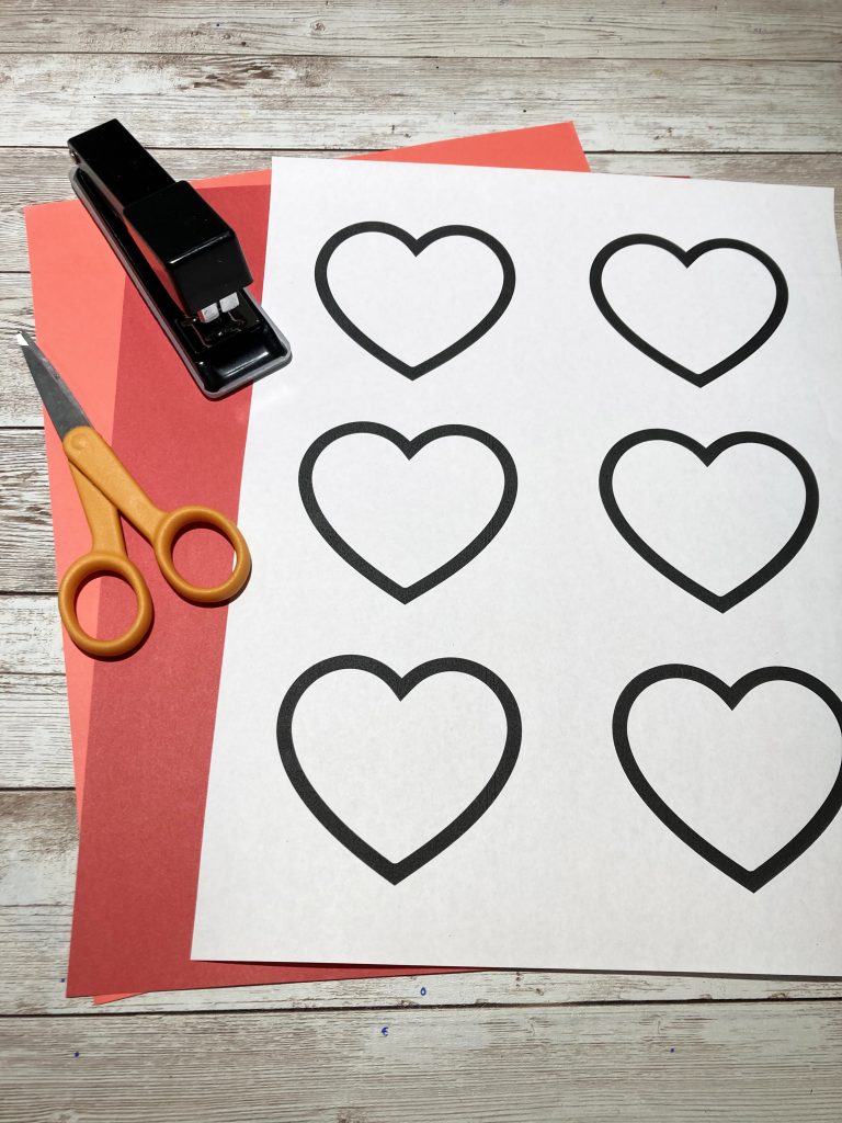 3D Valentine Heart Craft - Little Bins for Little Hands