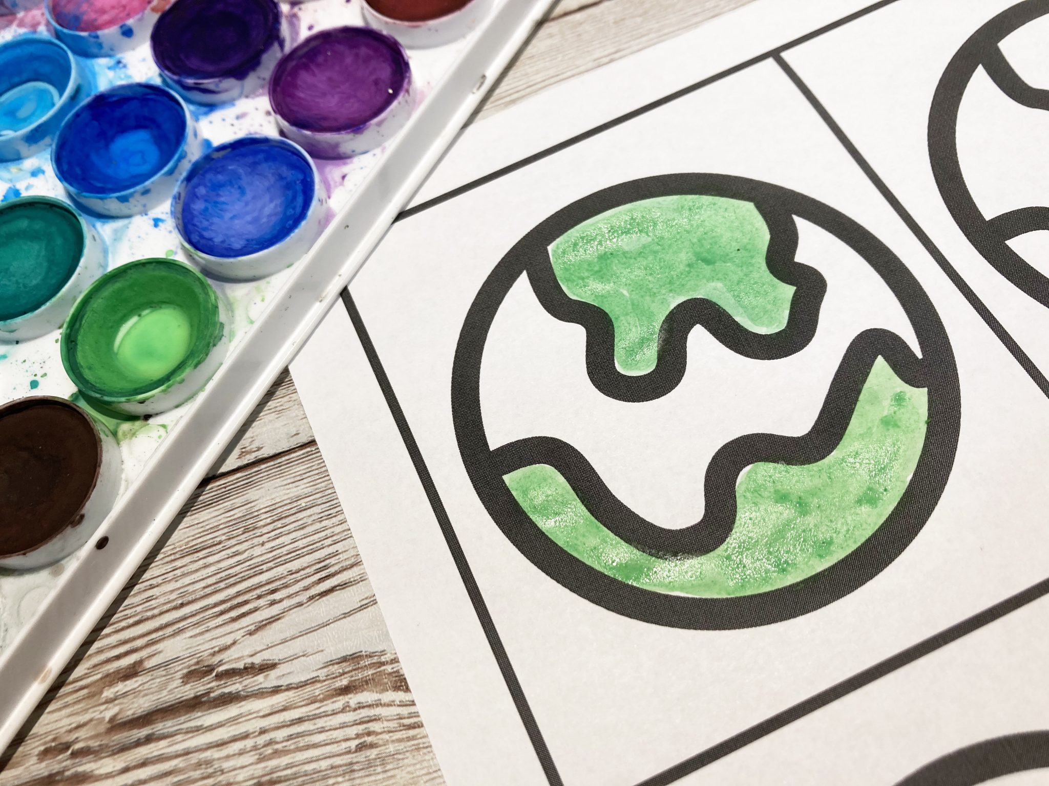 Earth Day Pop Art - Little Bins for Little Hands