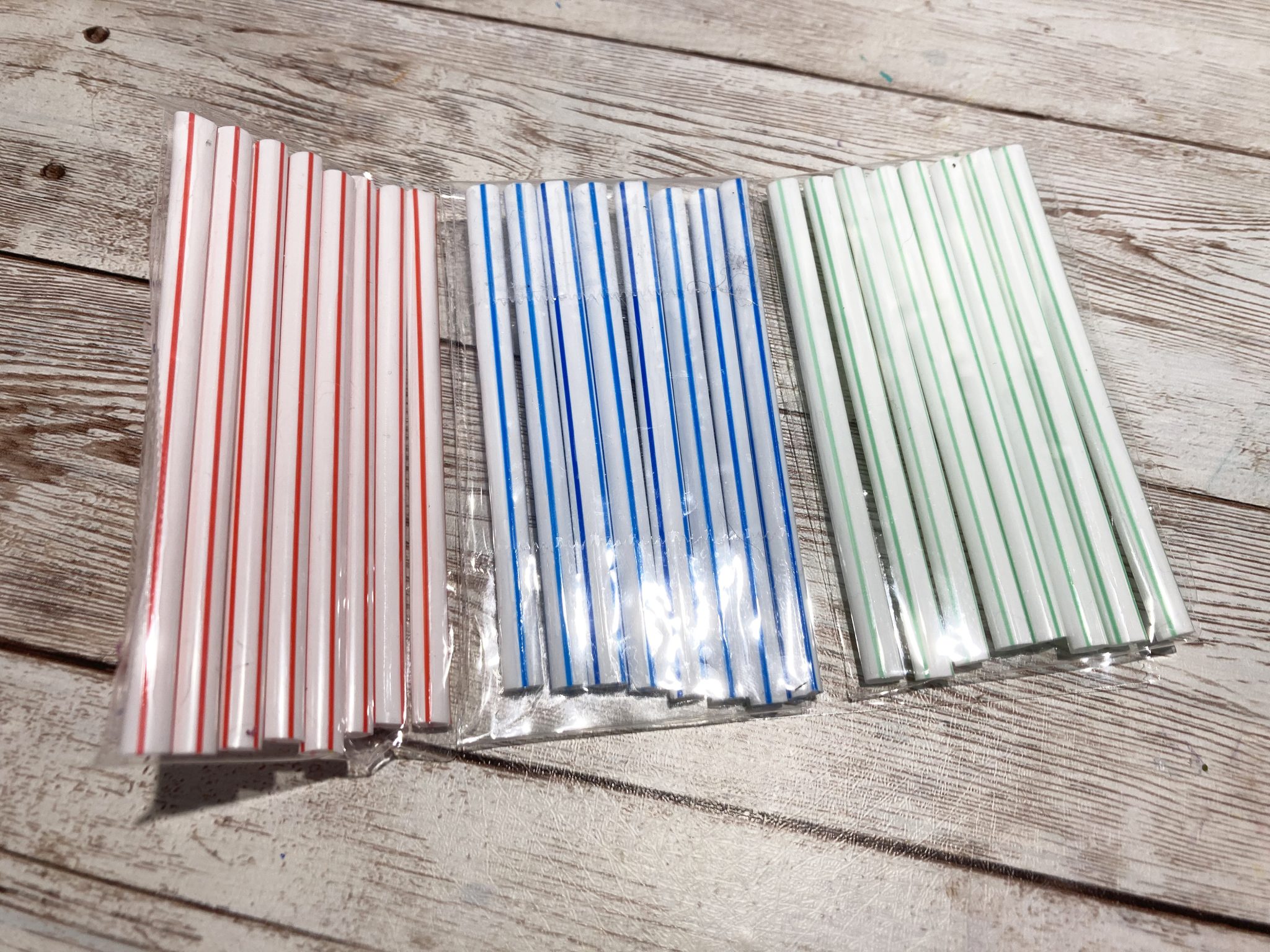 Straw Boats STEM Challenge - Little Bins for Little Hands