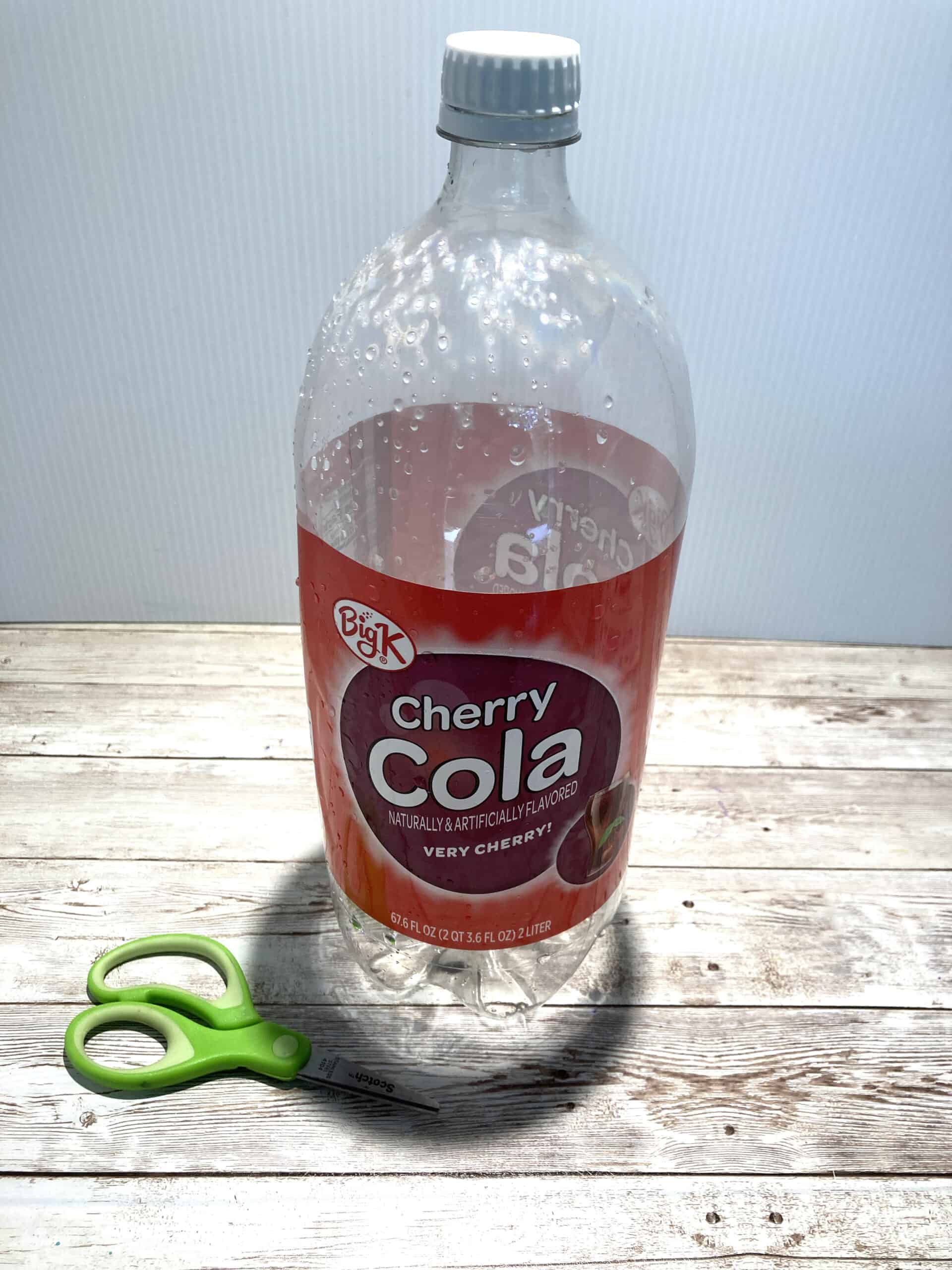 How To Make A Magnify Glass - Little Bins for Little Hands