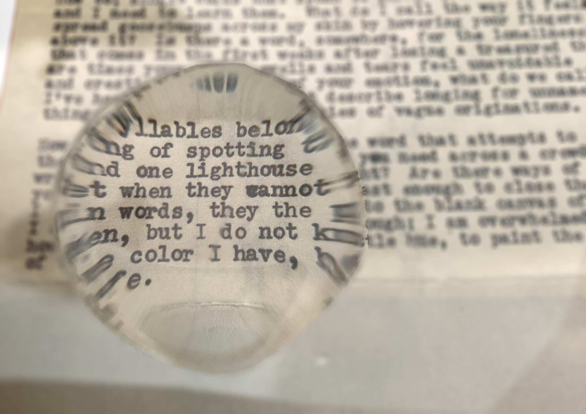 How To Make A Magnifying Glass - Little Bins for Little Hands