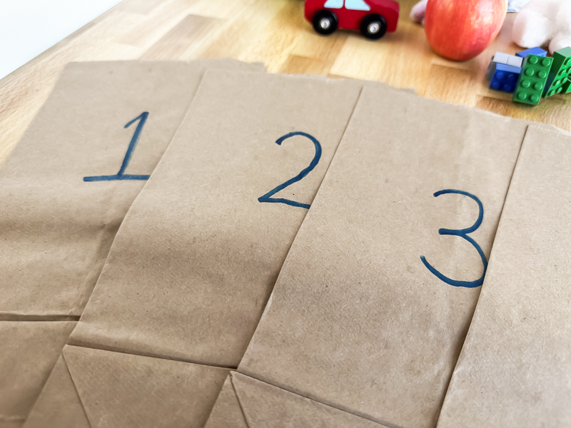 5 Senses Guess The Object Game - Little Bins for Little Hands