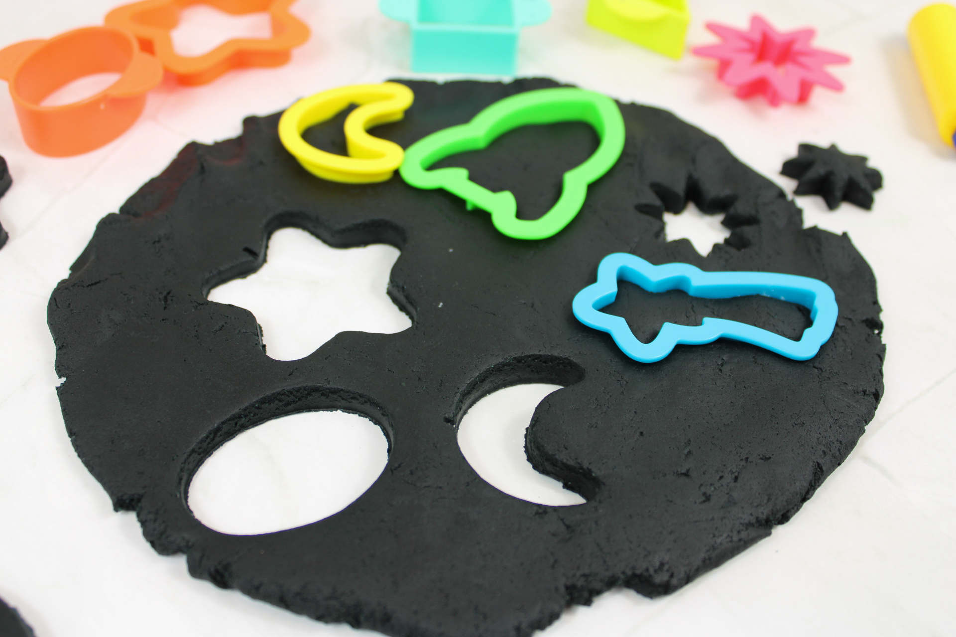 Black Playdough Recipe - Little Bins for Little Hands