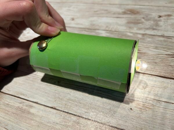 DIY Flashlight for STEM