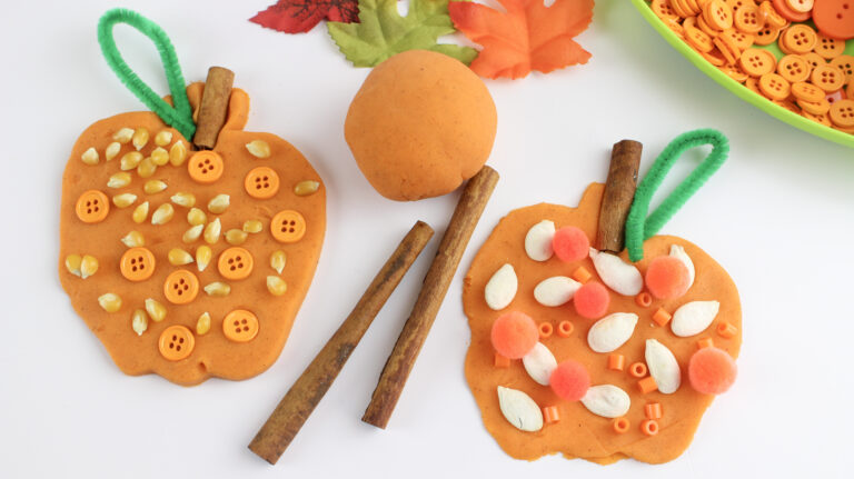 Fall Playdough Recipes for Kids | Scented, No-Cook, + Free Mats